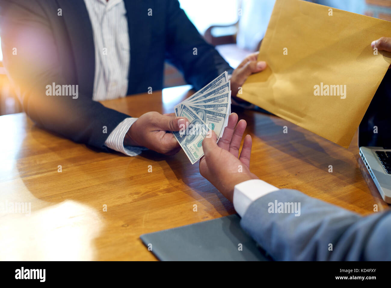 Rejection accept concept hi-res stock photography and images - Alamy