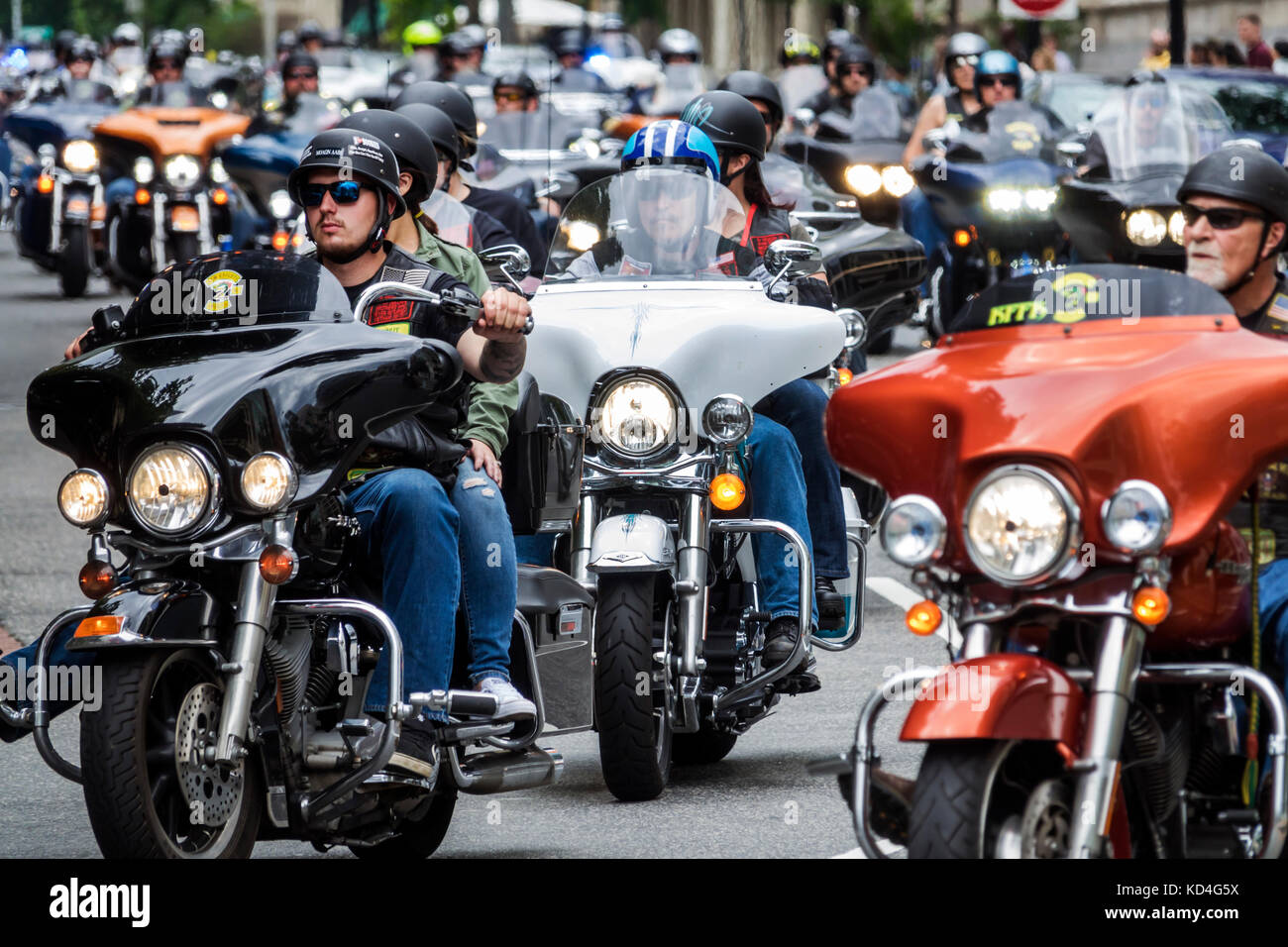 Rolling motorcycle hi-res stock photography and images - Alamy