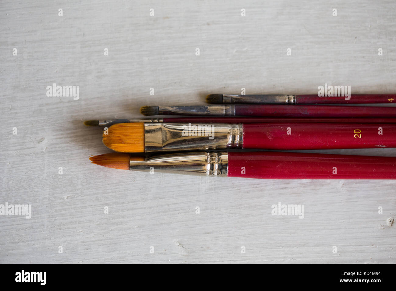 close up of paint brush for oil color Stock Photo - Alamy
