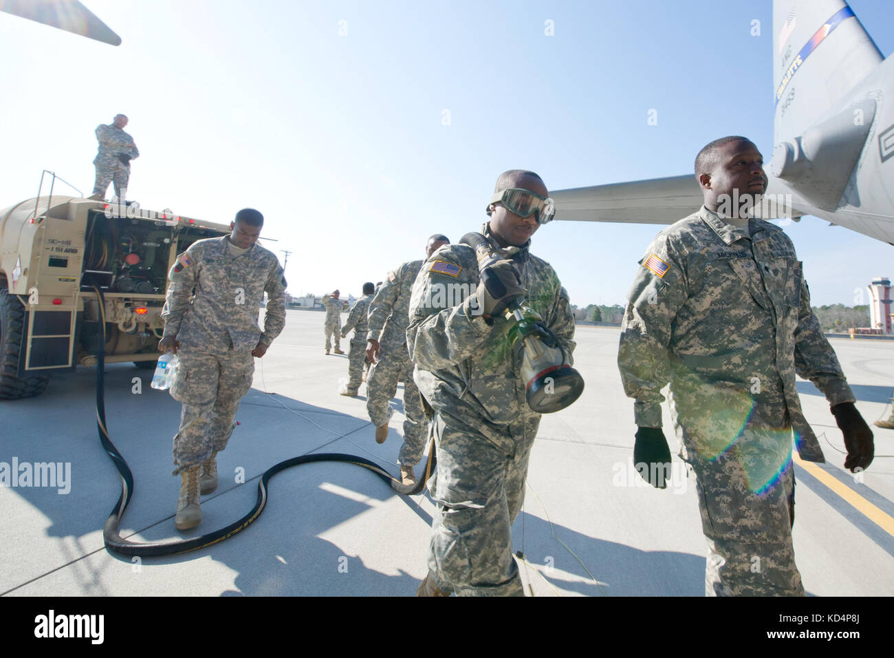 U.S. Army Soldiers from the 351 Aviation Support Battalion, South ...