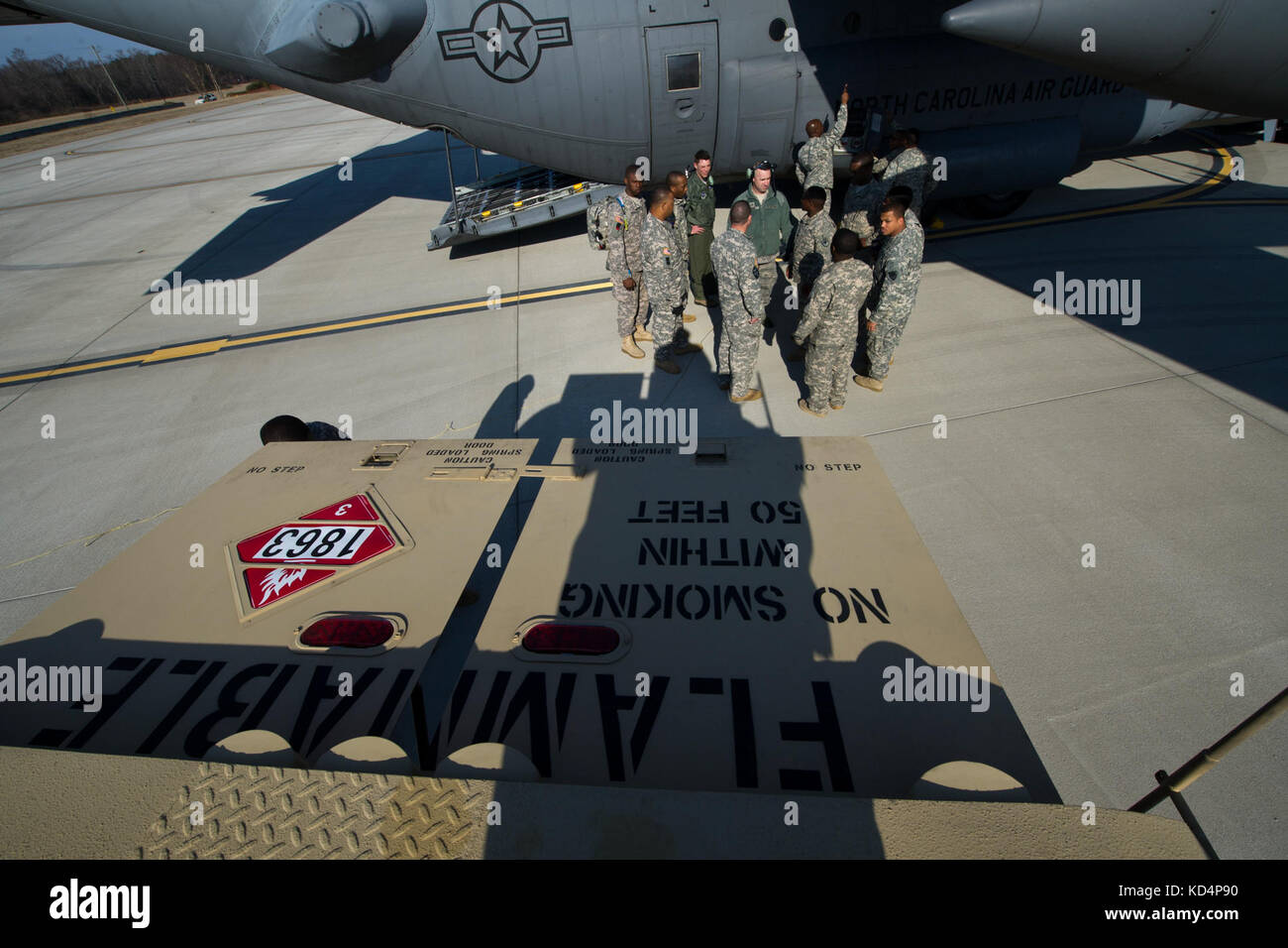 U.S. Army Soldiers from the 351 Aviation Support Battalion, South ...