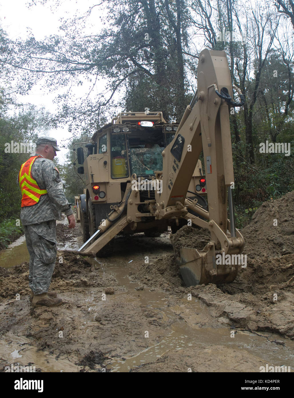 Maj. Kim Pipkin, 59th Troop Command, directs Sgt. Joshua Edwards, the ...