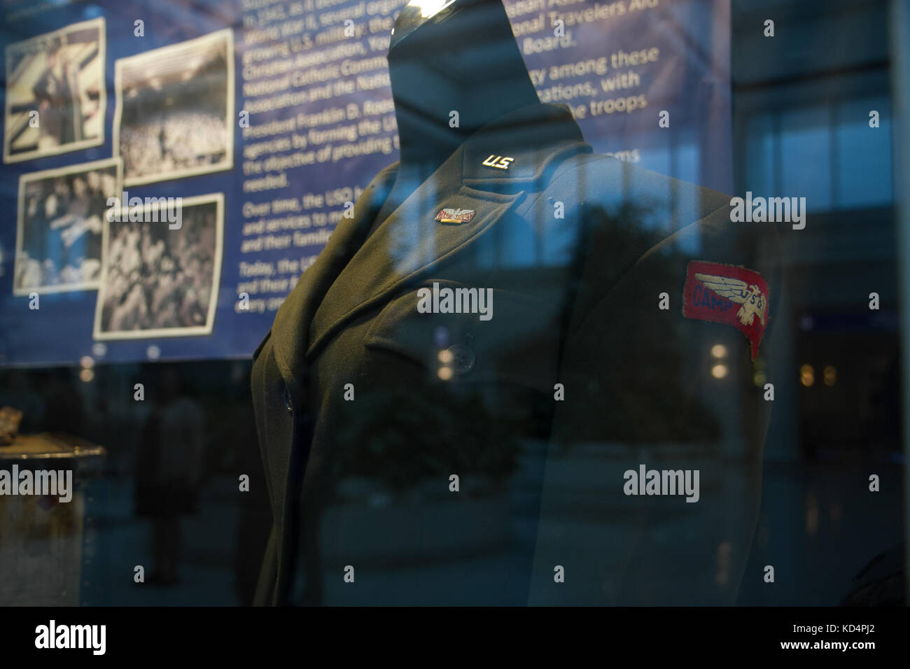 United service organizations hi-res stock photography and images - Alamy