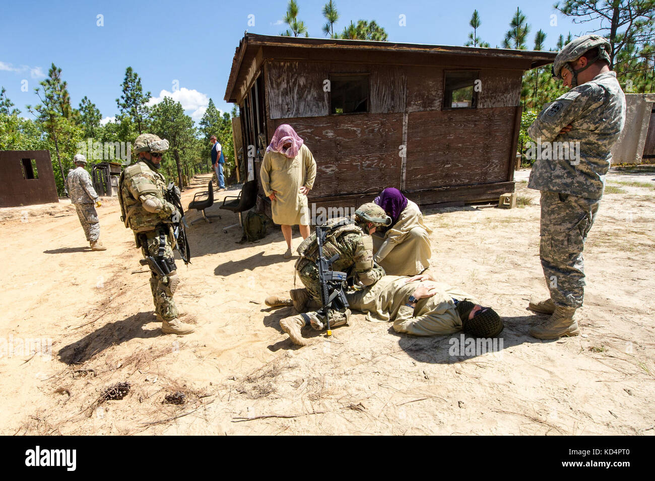 Individual augmentee sailor hi-res stock photography and images - Alamy