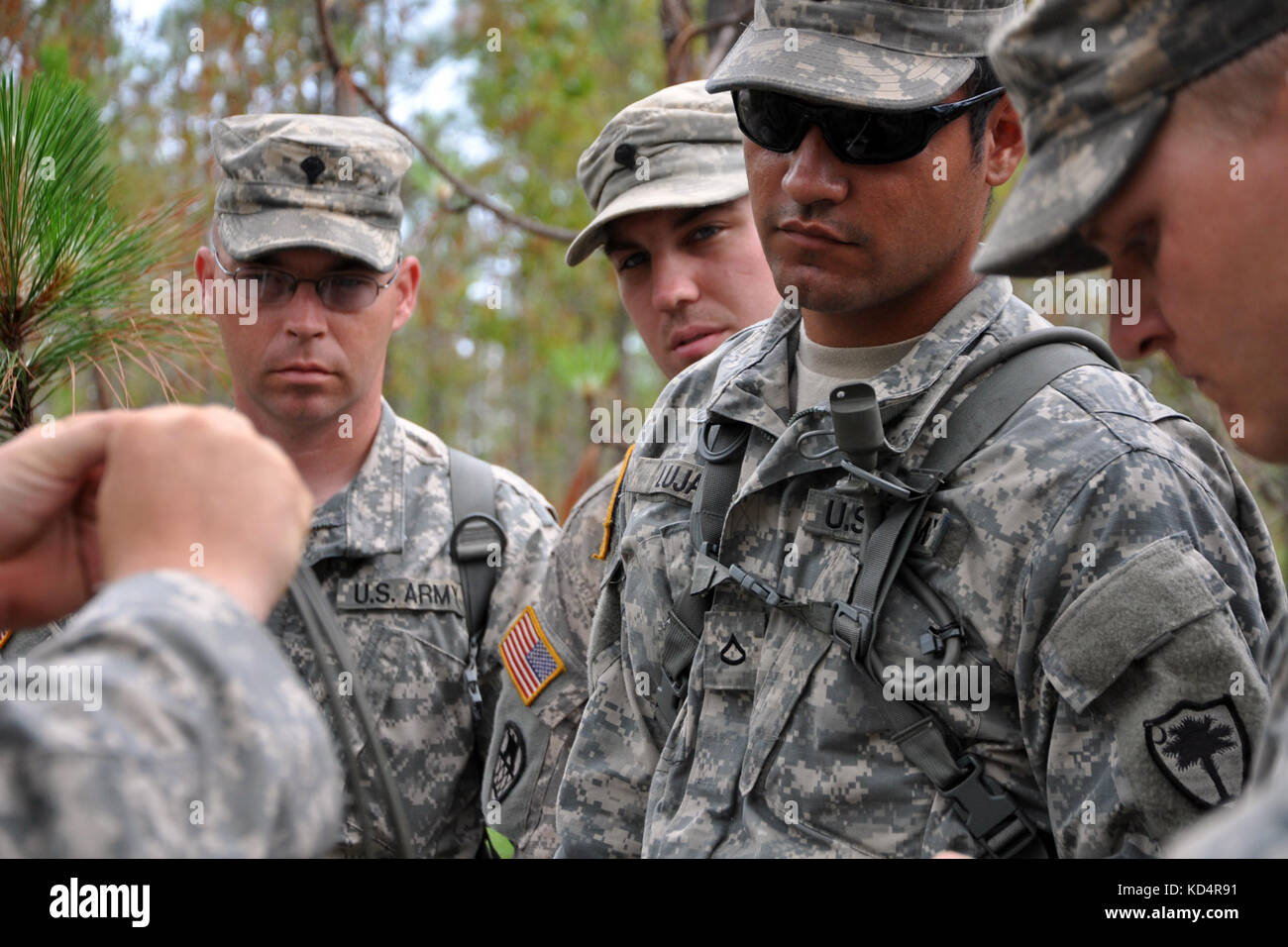 U.S. Army Soldiers with the 1222nd Engineer Company (Sapper), S.C. Army ...