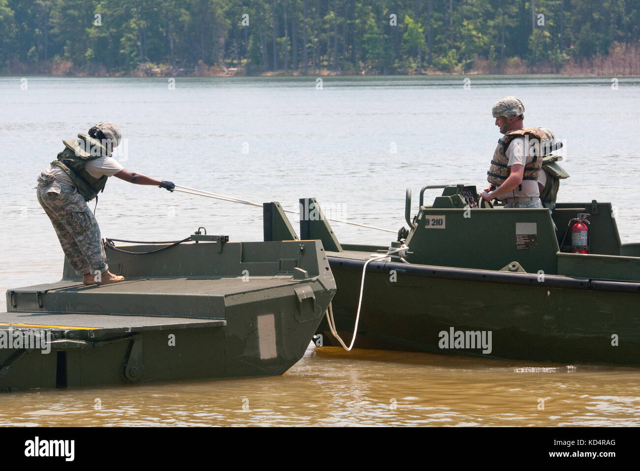 U.S. Soldiers from 2nd Platoon, 125th Multi-Role Bridge Company (MRBC ...