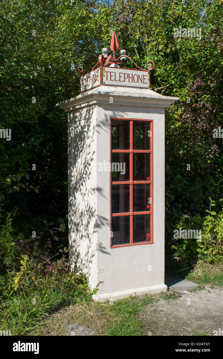 Traditional British K1 red telephone box in a rural setting Stock Photo ...