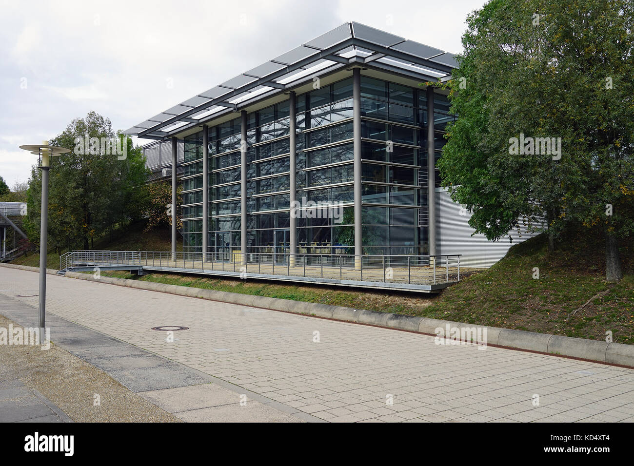 New trade fair building hi-res stock photography and images - Alamy