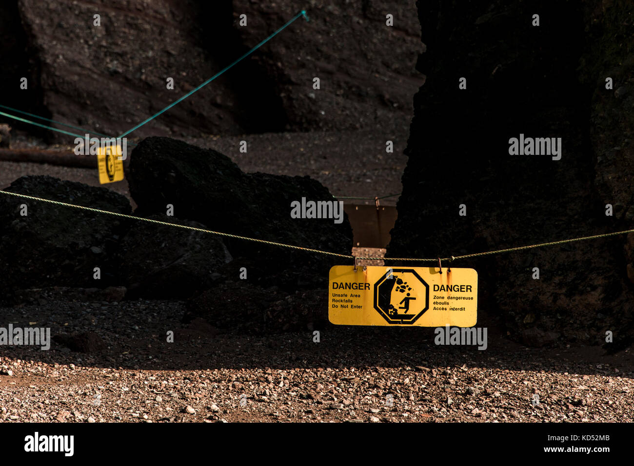 Danger Sign The famous Hopewell Rocks geologigal formations at low tide ...