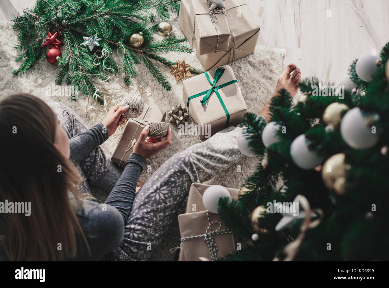 Decorating tree floor hi-res stock photography and images - Alamy