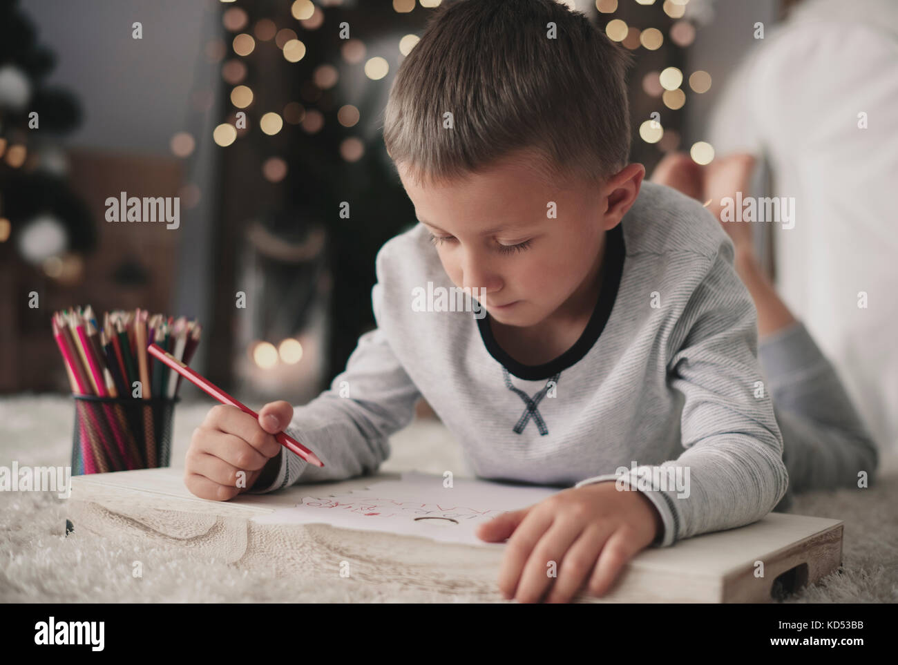 Painting drawing child learning hi-res stock photography and images - Alamy