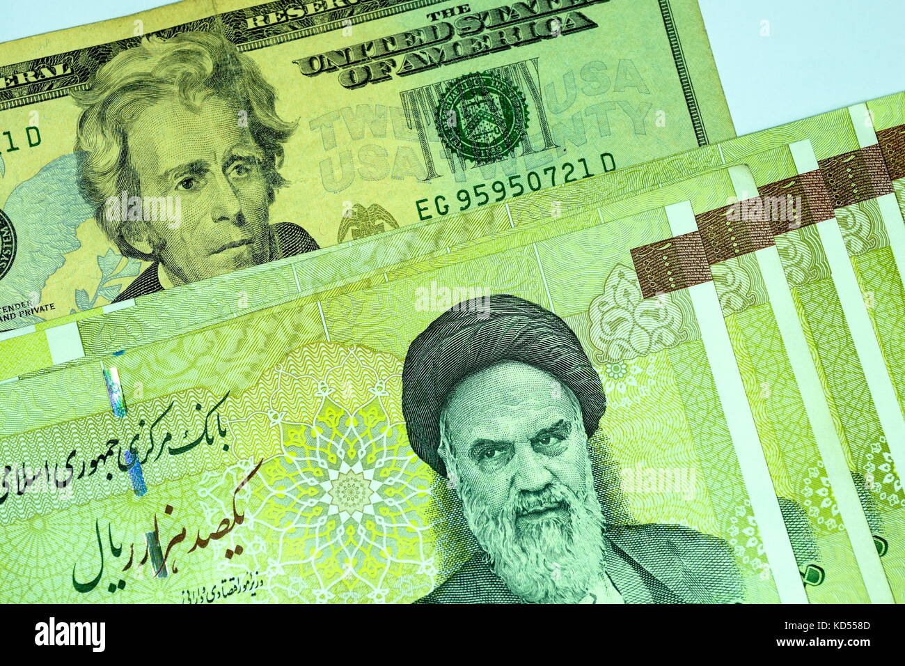 Close up Banknote and Currency Bills and Coins Stock Photo - Alamy