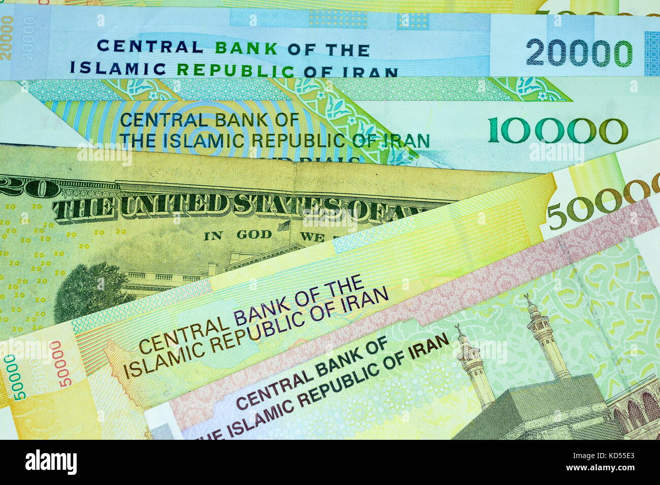 Close up Banknote and Currency Bills and Coins Stock Photo - Alamy