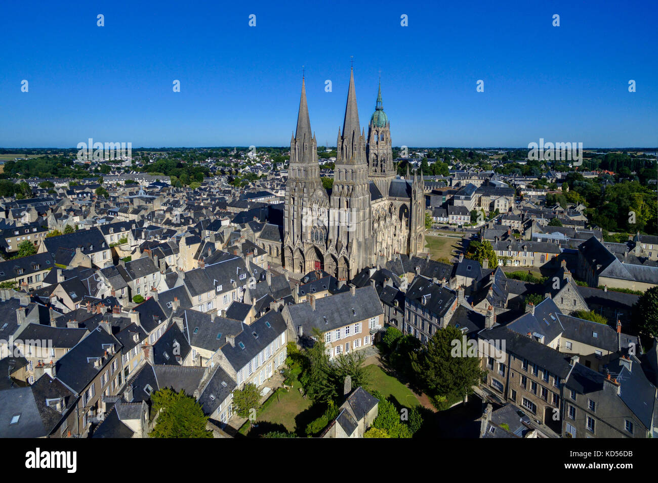 Bayeux (Normandy, north-western France): aerial view of Bayeux ...