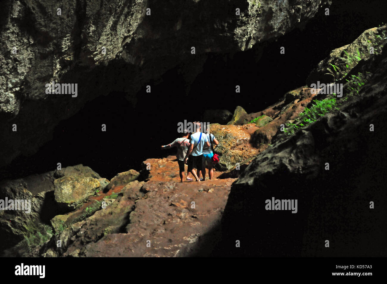 Cave Exploring, Sagada, Philippines Stock Photo - Alamy