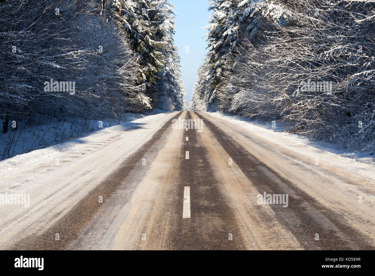 Ice transportation hi-res stock photography and images - Alamy