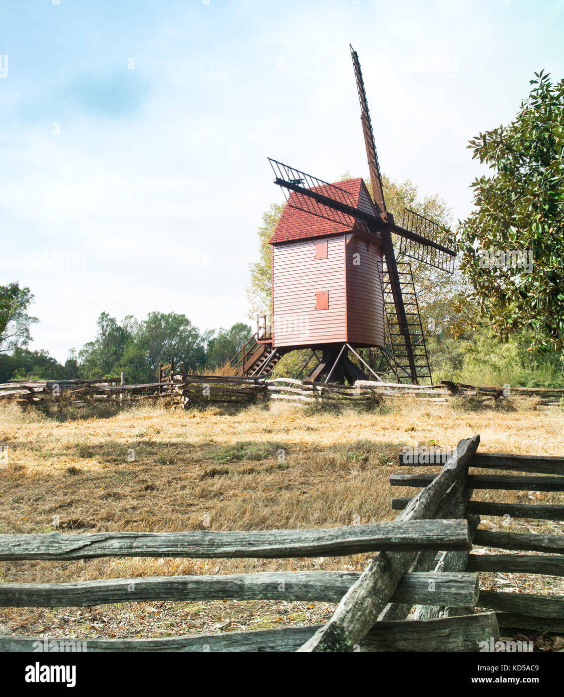 Robertson's Windmill in the Colonial Williamsburg historic area is a ...