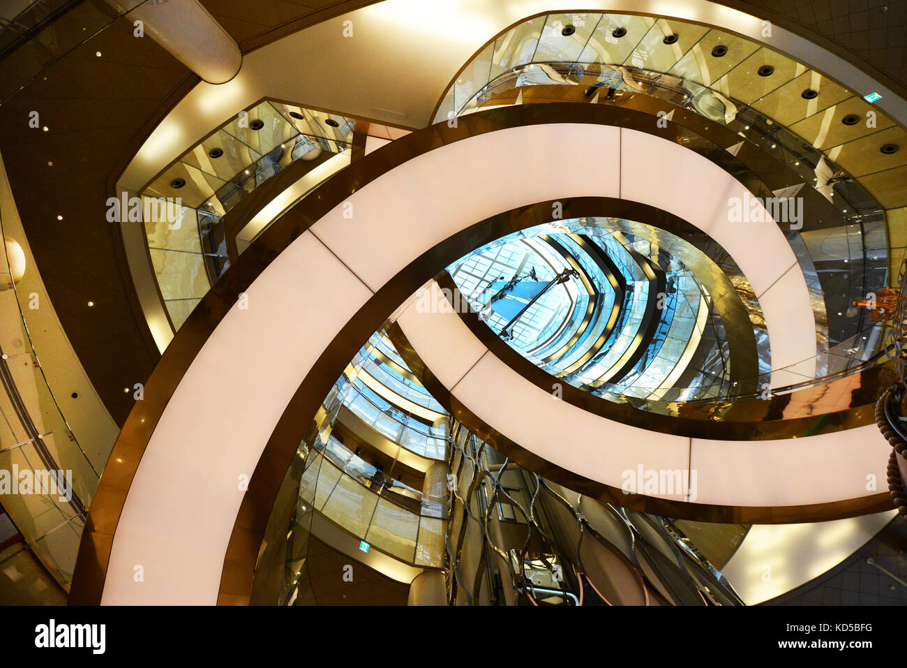 Lotte world mall in Seoul, Korea Stock Photo - Alamy