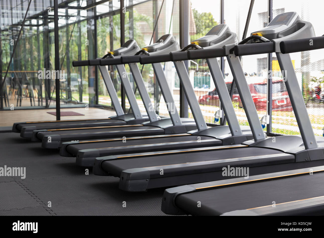 Cardio workout hi-res stock photography and images - Alamy