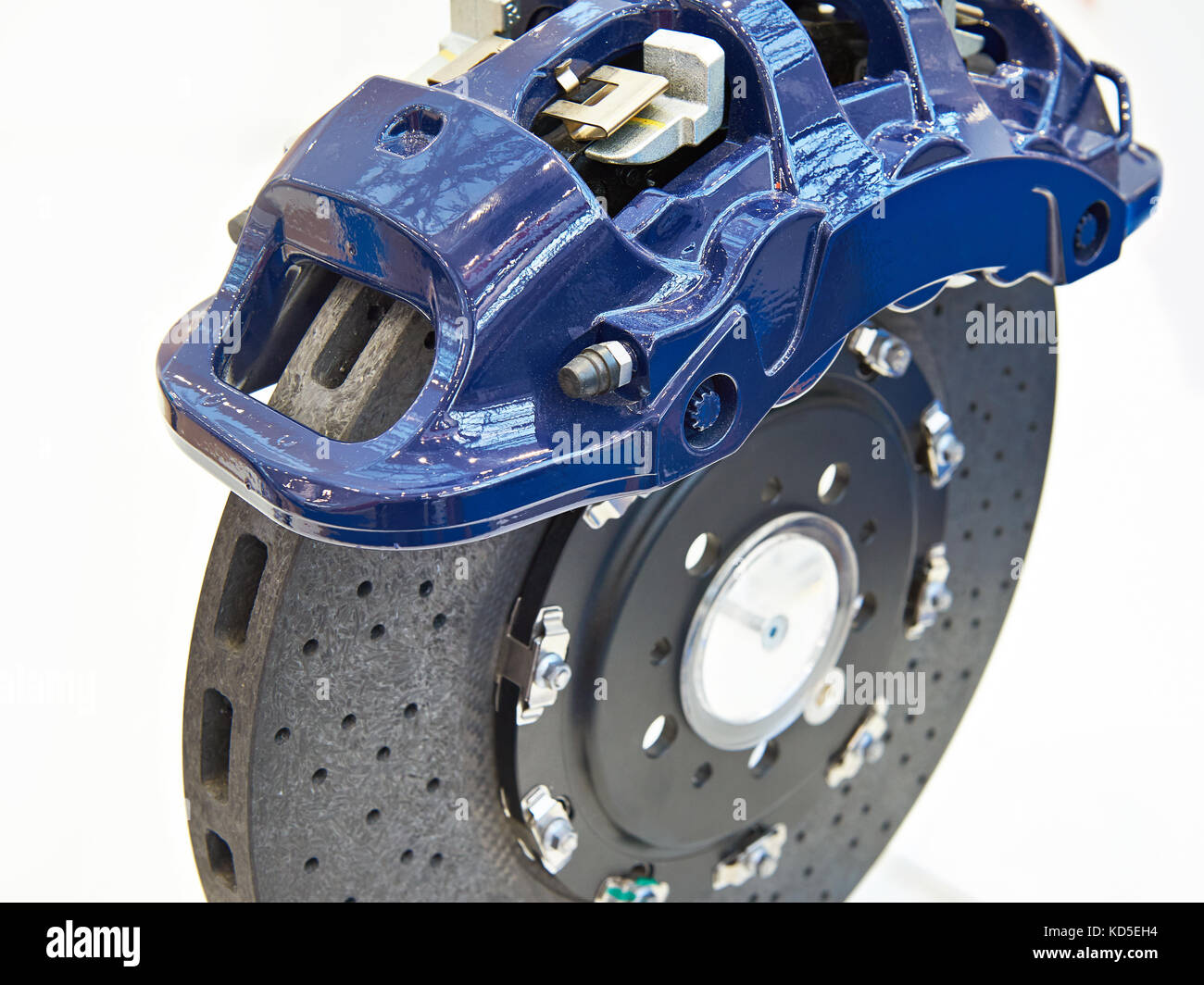 Front monoblock six piston aluminium caliper and carbon ceramic brake ...