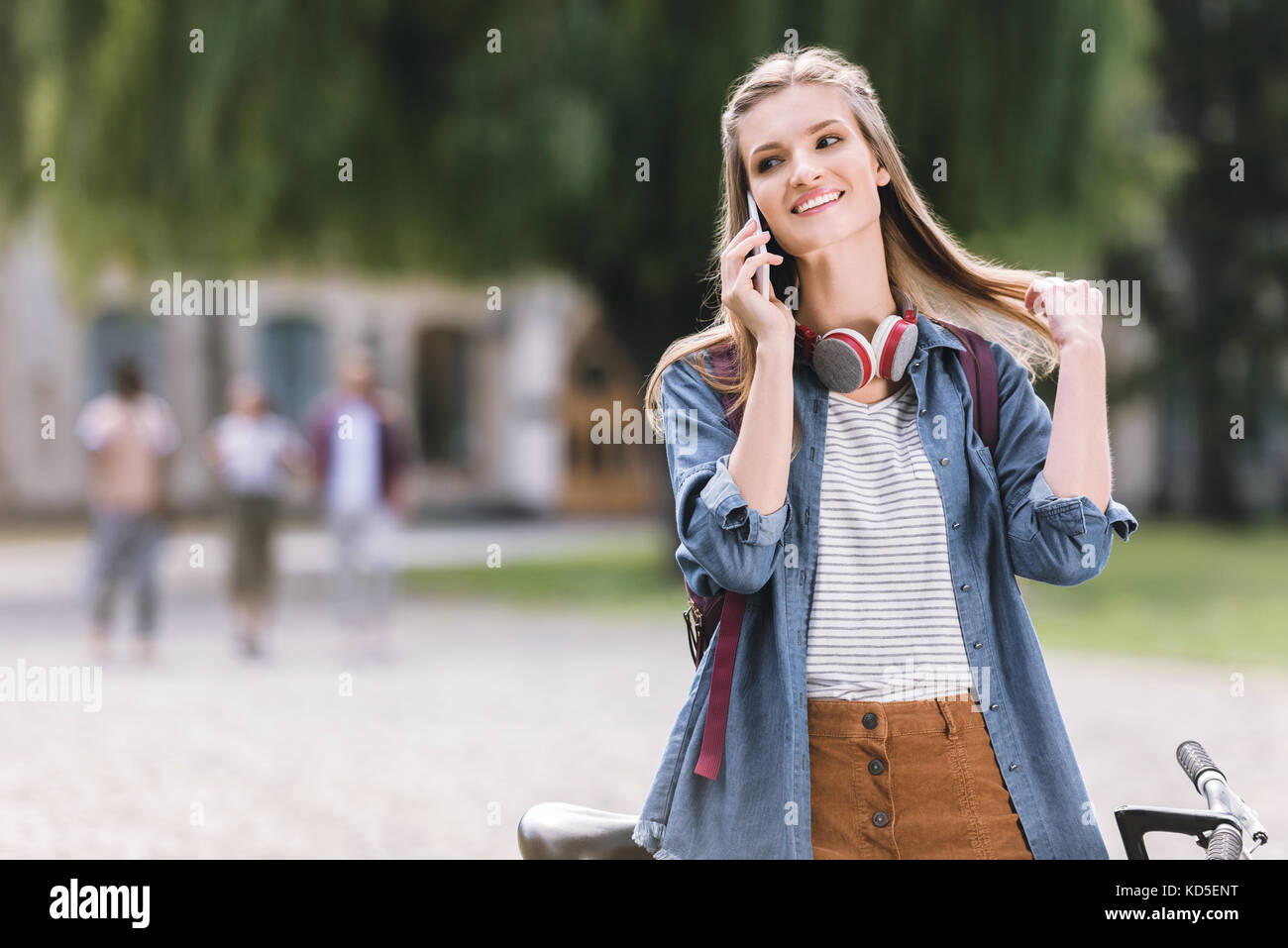 Phone park vintage hi-res stock photography and images - Alamy