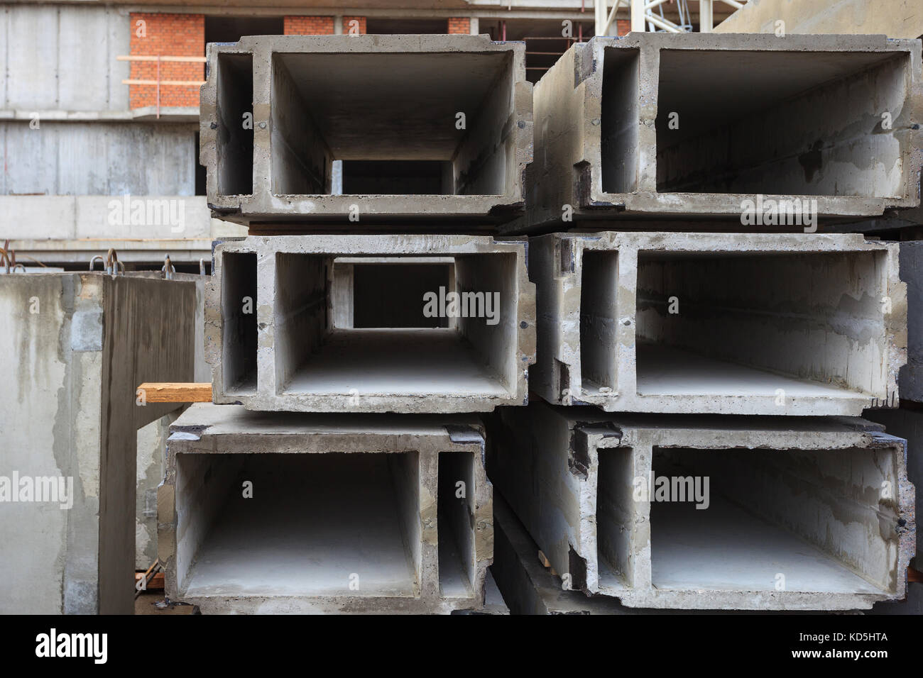 Storage of building materials Stock Photo - Alamy