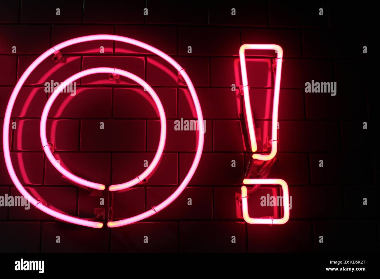 Exclamation point mark hi-res stock photography and images - Alamy