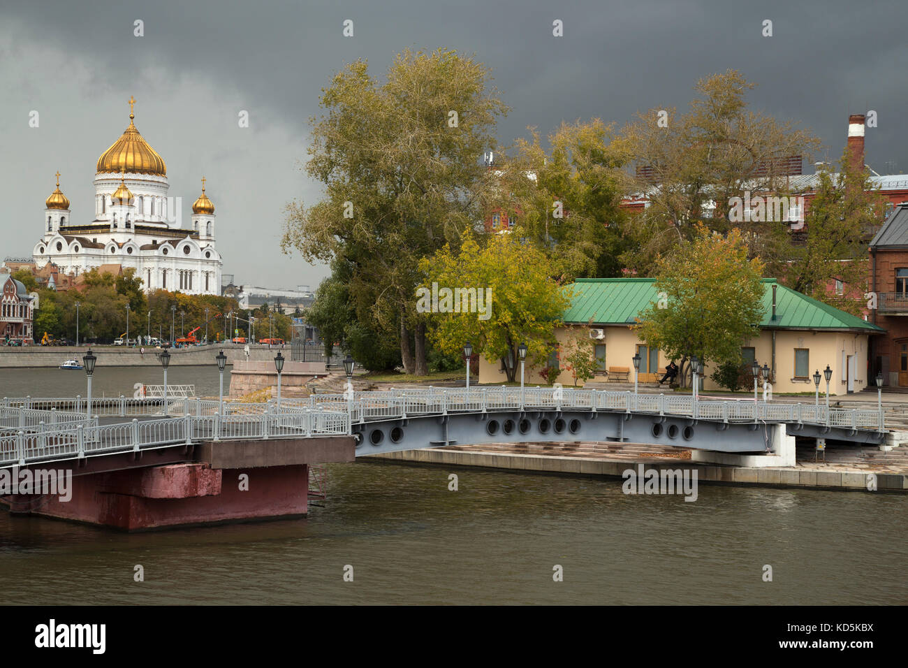 Moscow Russia City View on River, old buildings and Christ the Savior ...