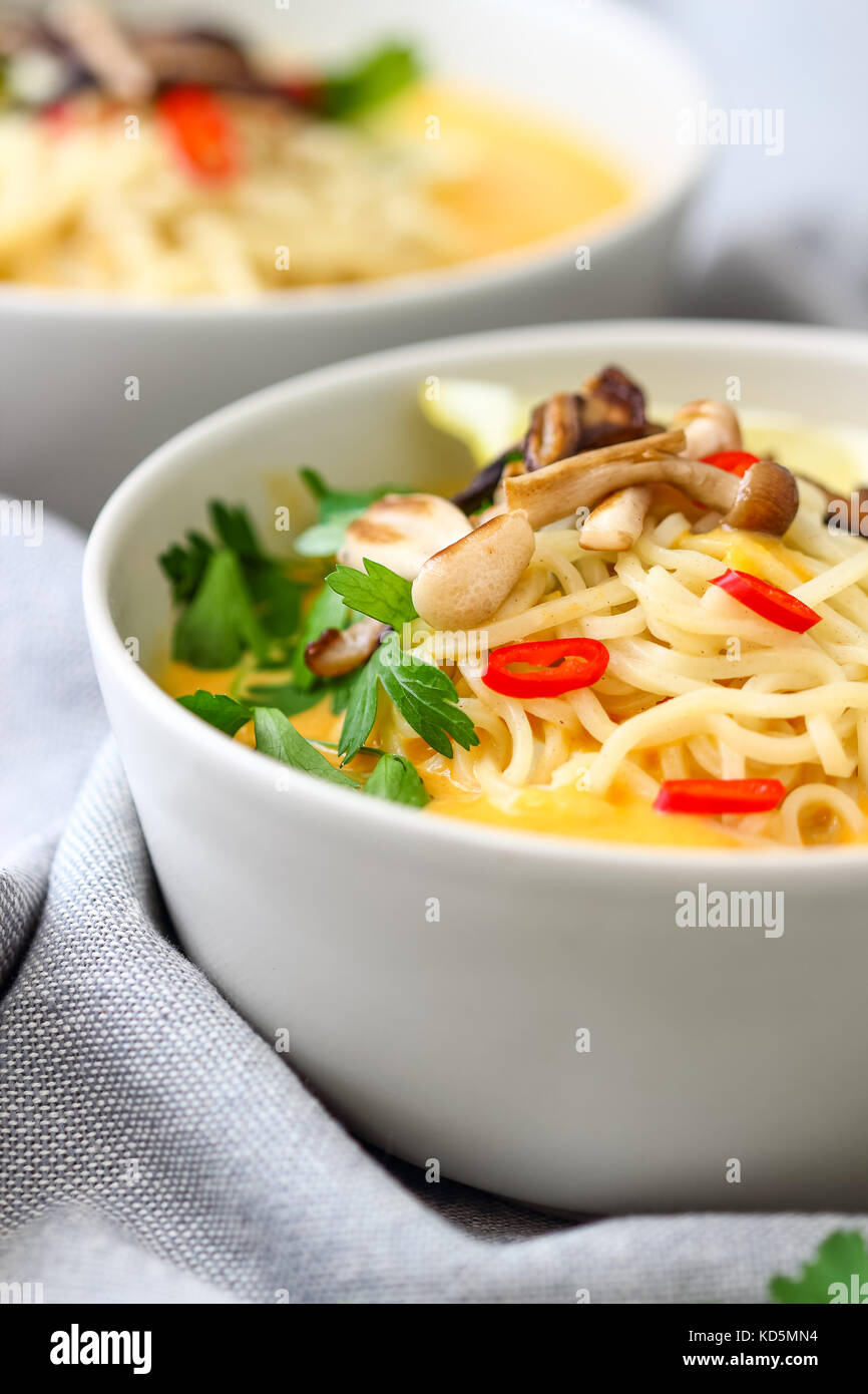 Thai parsley hi-res stock photography and images - Alamy