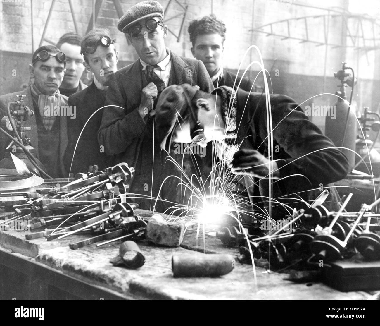 Photo Must Be Credited ©Alpha Press 050000 20/02/1940 World War II ...