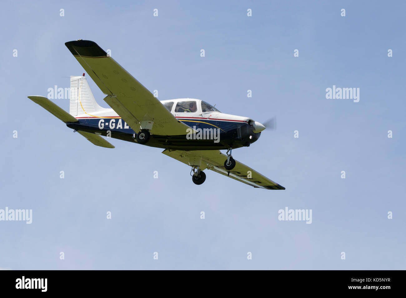 Piper PA-28-161 Cherokee Arrow II G-CALB Stock Photo - Alamy