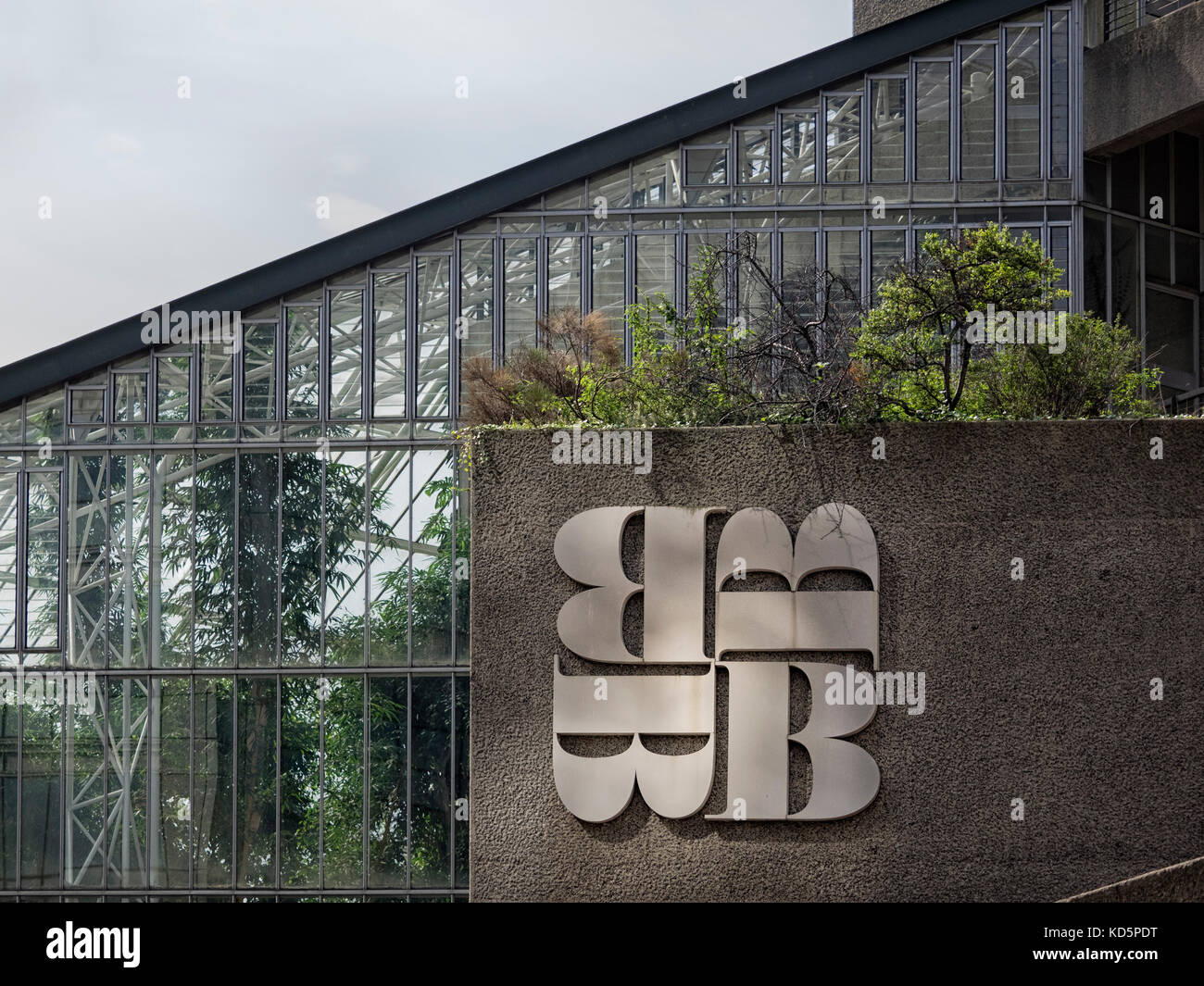 Barbican Signage High Resolution Stock Photography and Images - Alamy