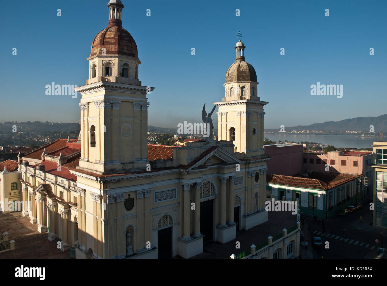 Religious architecture in cuba hi-res stock photography and images - Alamy