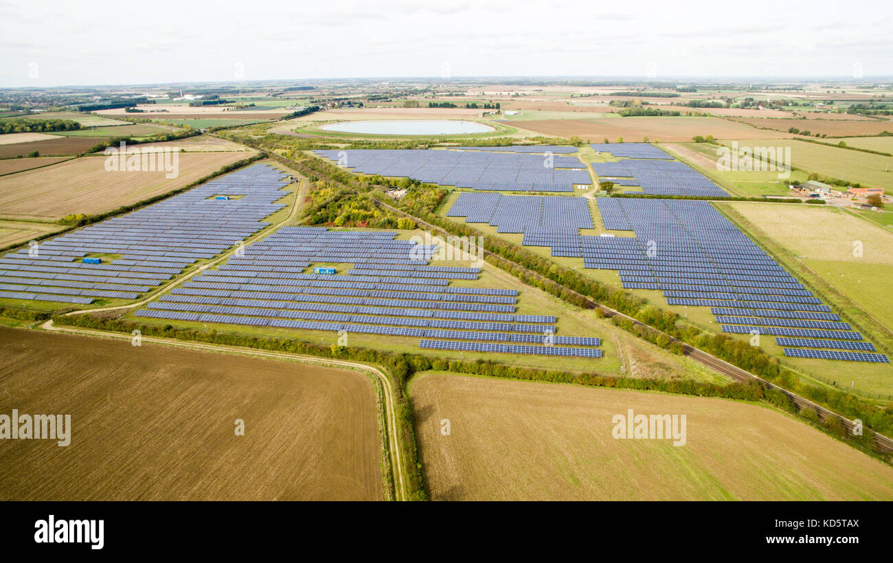Solar Fields High Resolution Stock Photography and Images - Alamy