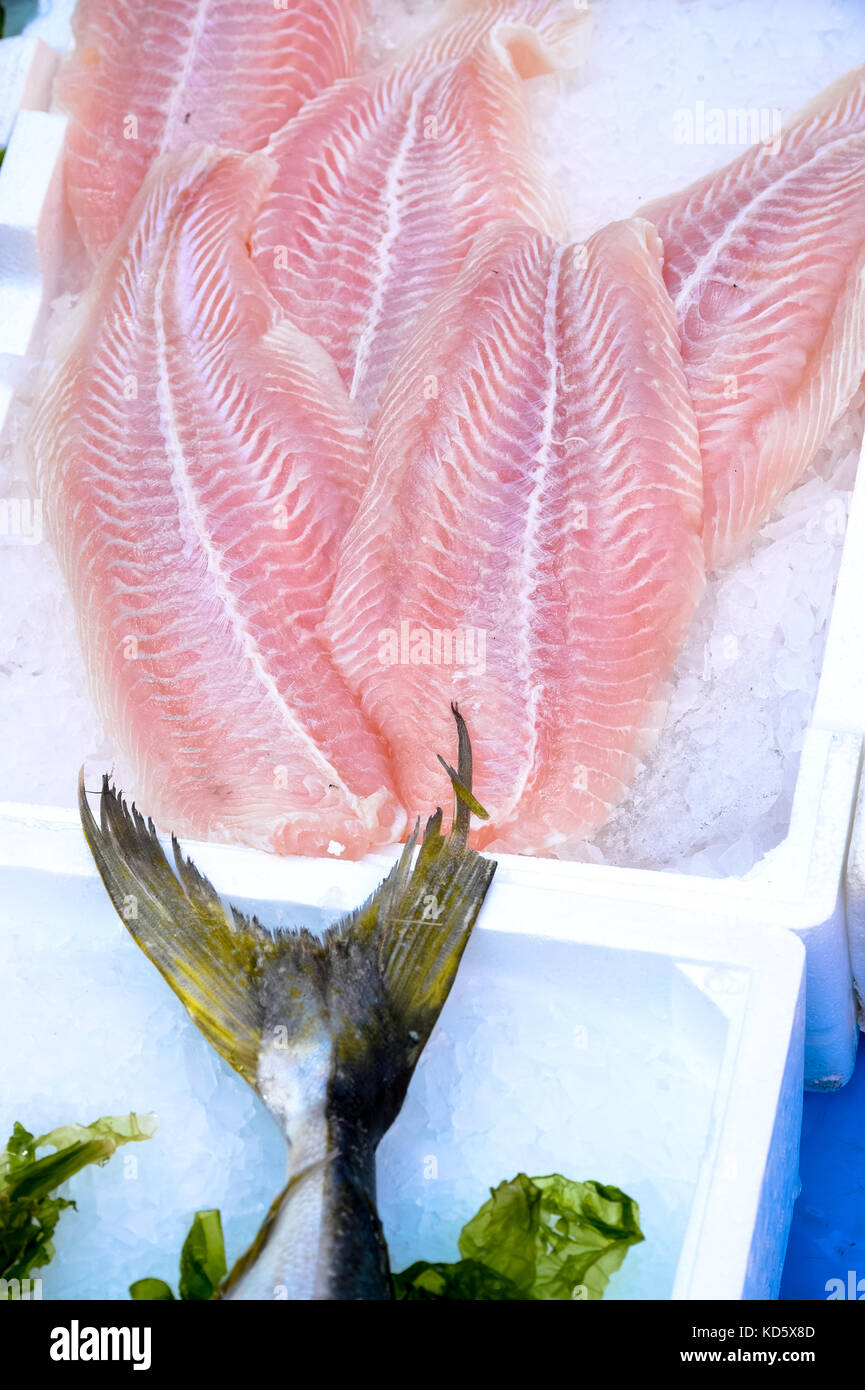 Fish exposed in open market Stock Photo - Alamy