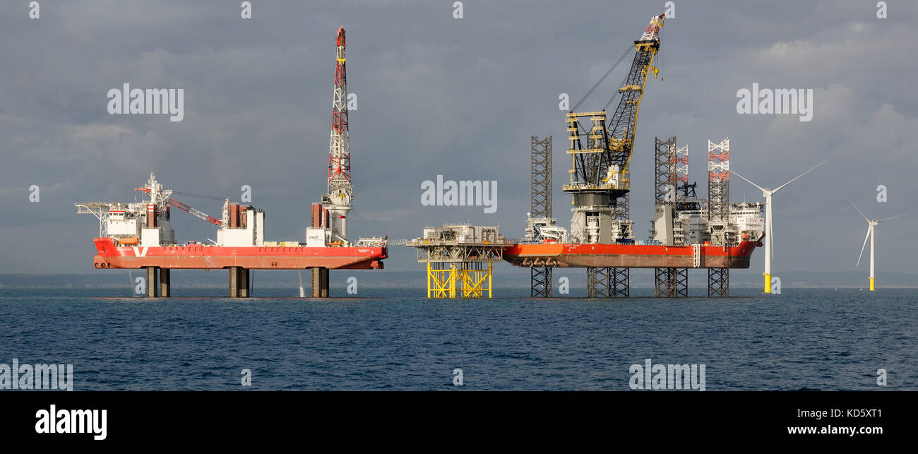The MPI Discovery and the Pacific Osprey at The Rampion Offshore ...