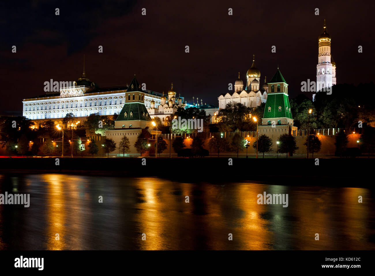 Traffic light view hi-res stock photography and images - Alamy