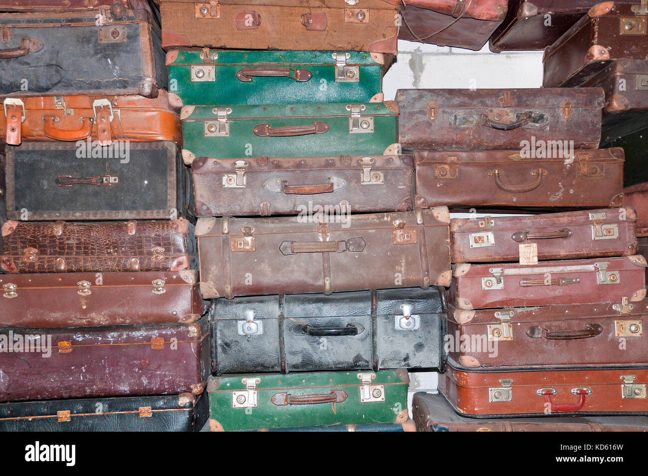 Pile of colorful vintage suitcases Stock Photo - Alamy