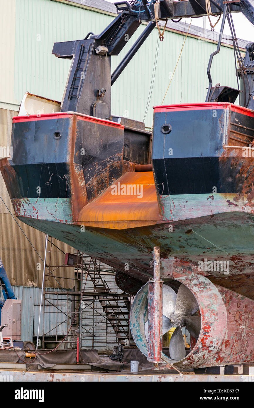 Commercial fishing vessel hi-res stock photography and images - Alamy