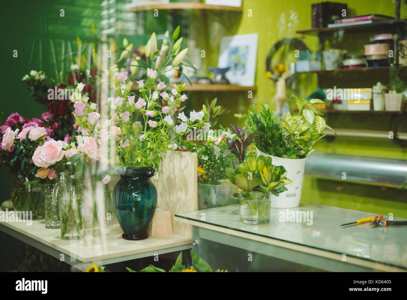 Beautiful colorful flowers in flower shop Stock Photo - Alamy