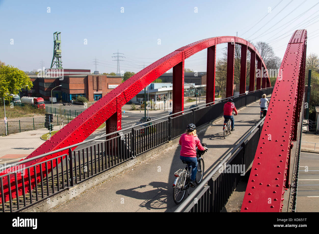Cycling highway, RS1, first speed track for bicycles in Germany, Ruhr ...