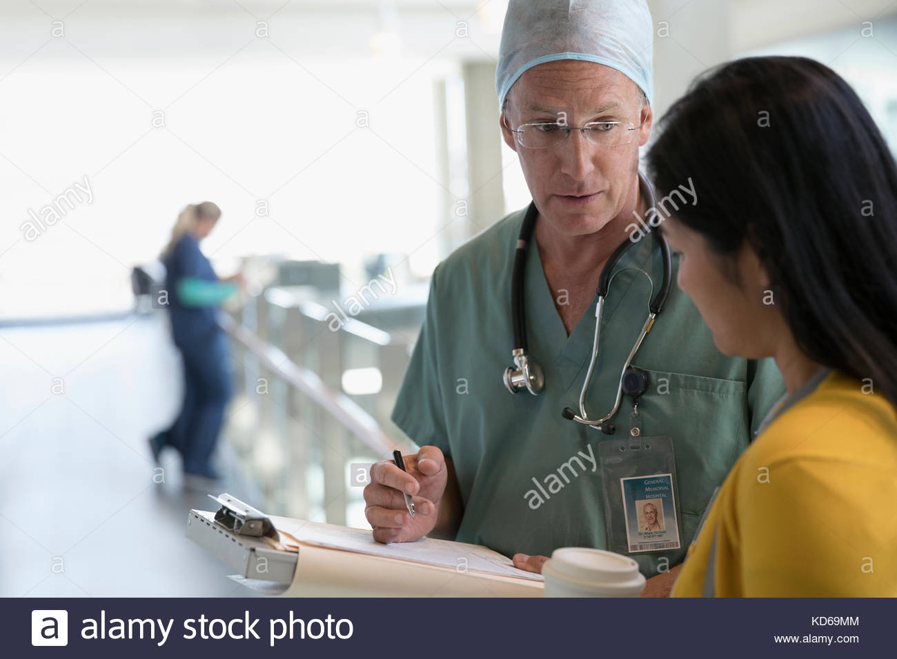 Record hospital hi-res stock photography and images - Alamy