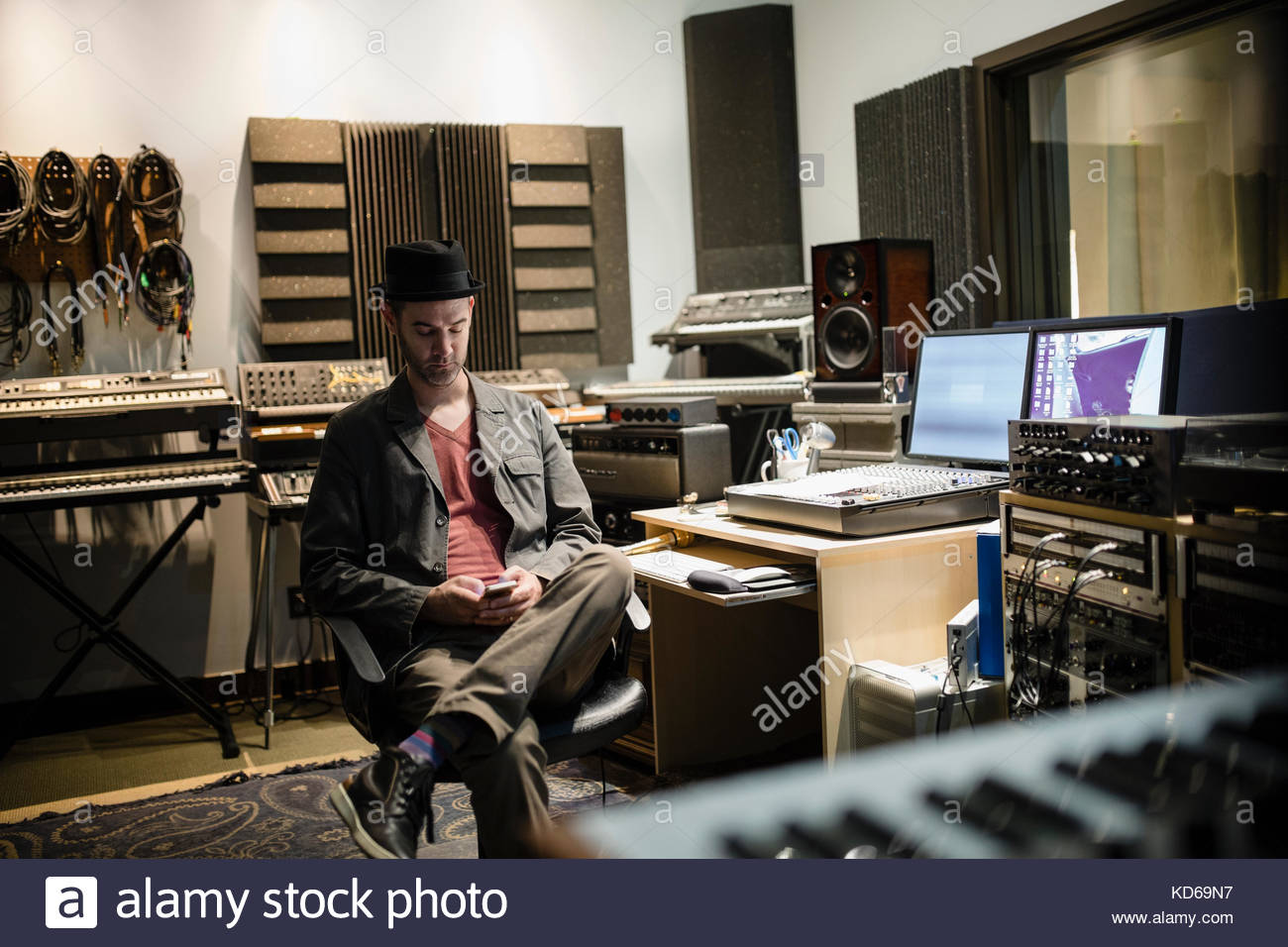 Mobile recording studio hi-res stock photography and images - Alamy