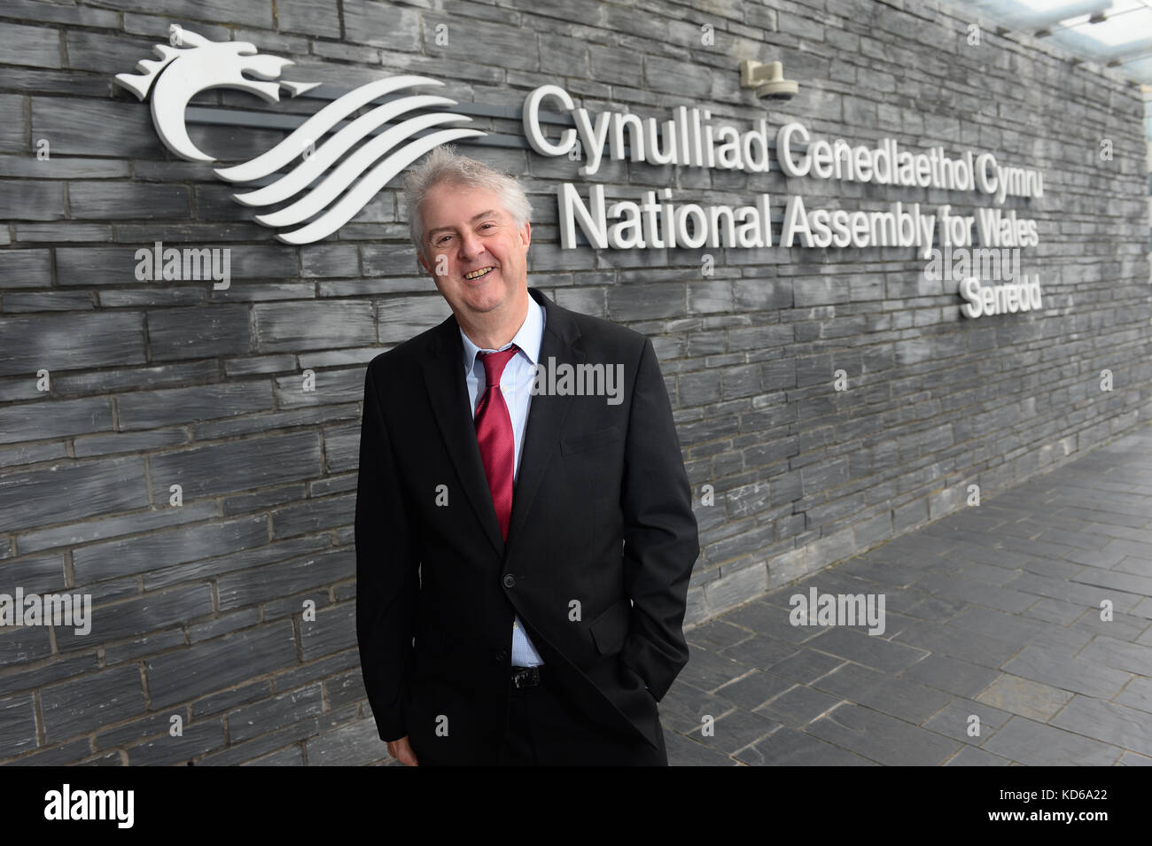 Mark drakeford assembly hi-res stock photography and images - Alamy