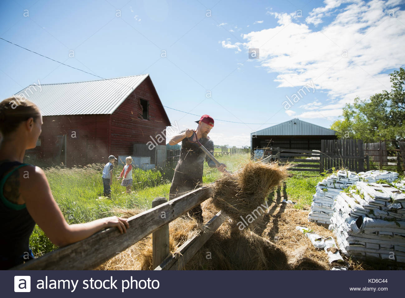 Moving fence hi-res stock photography and images - Alamy