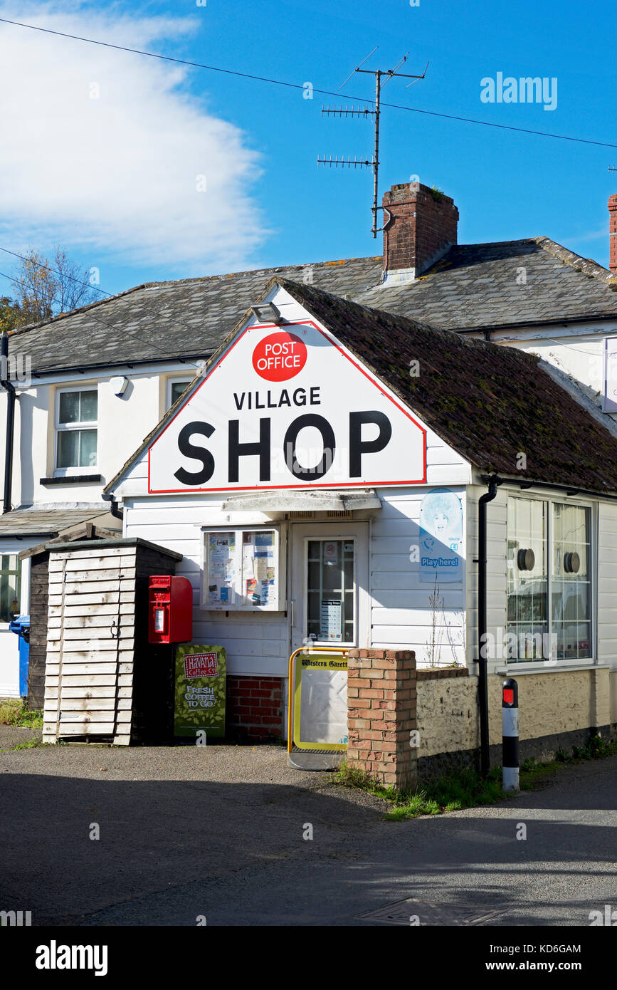 Village Shop in Piddletrenthide, Dorset, England UK Stock Photo - Alamy