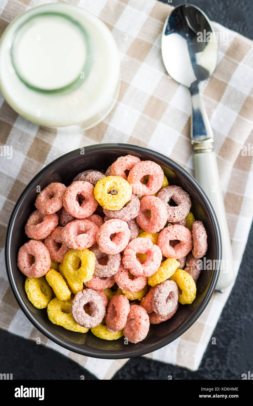 Cereal rings hi-res stock photography and images - Alamy