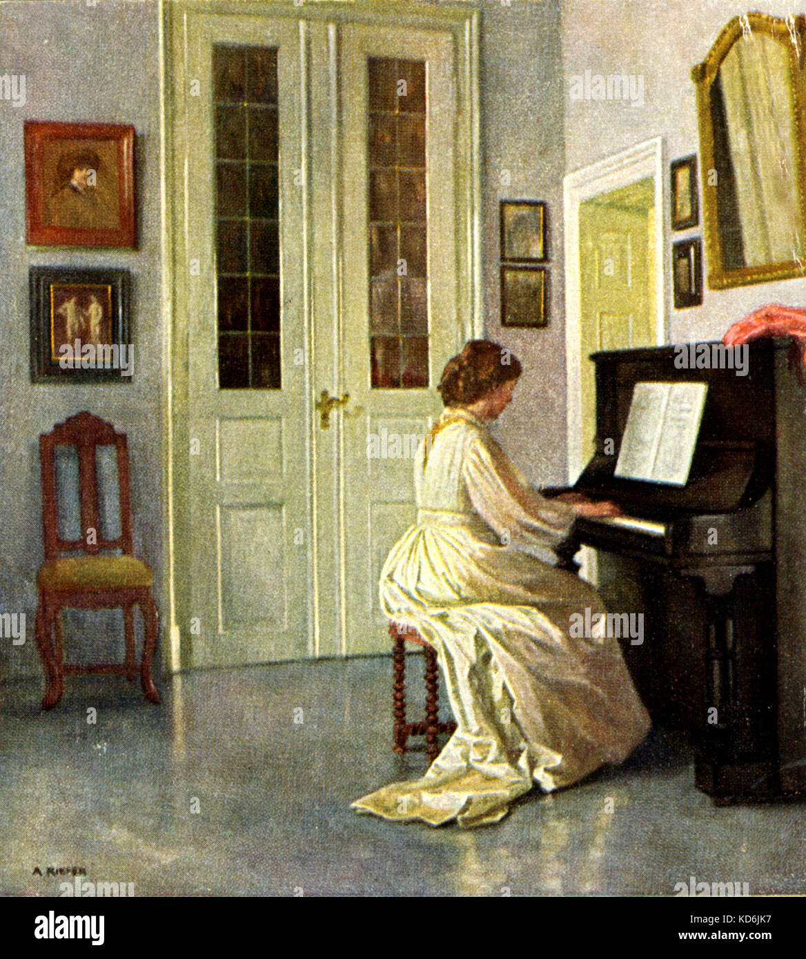 Woman music painting piano hi-res stock photography and images - Alamy