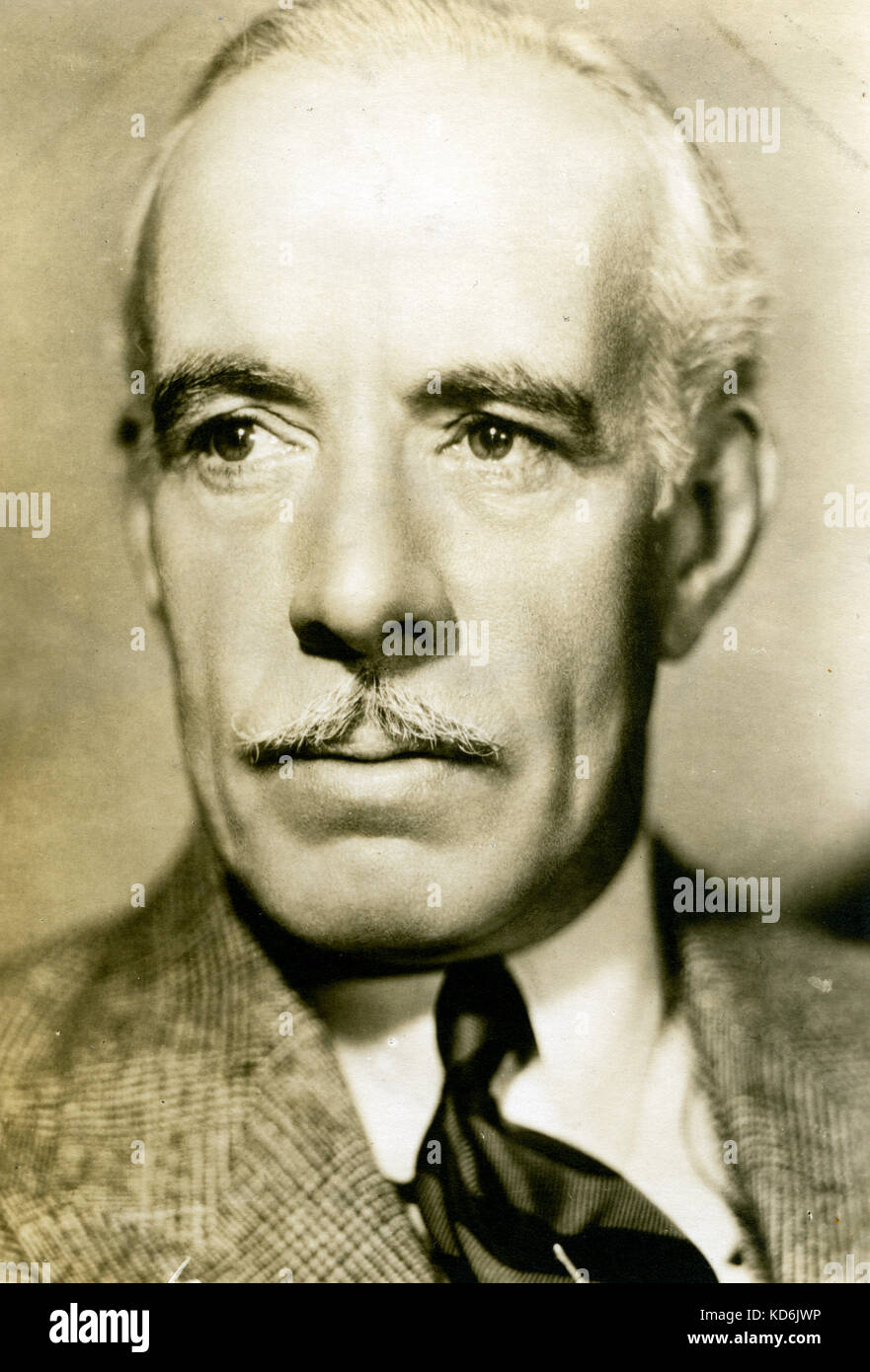 Lewis Stone, one of the earliest BBC disc jockeys in the 1920s Stock ...