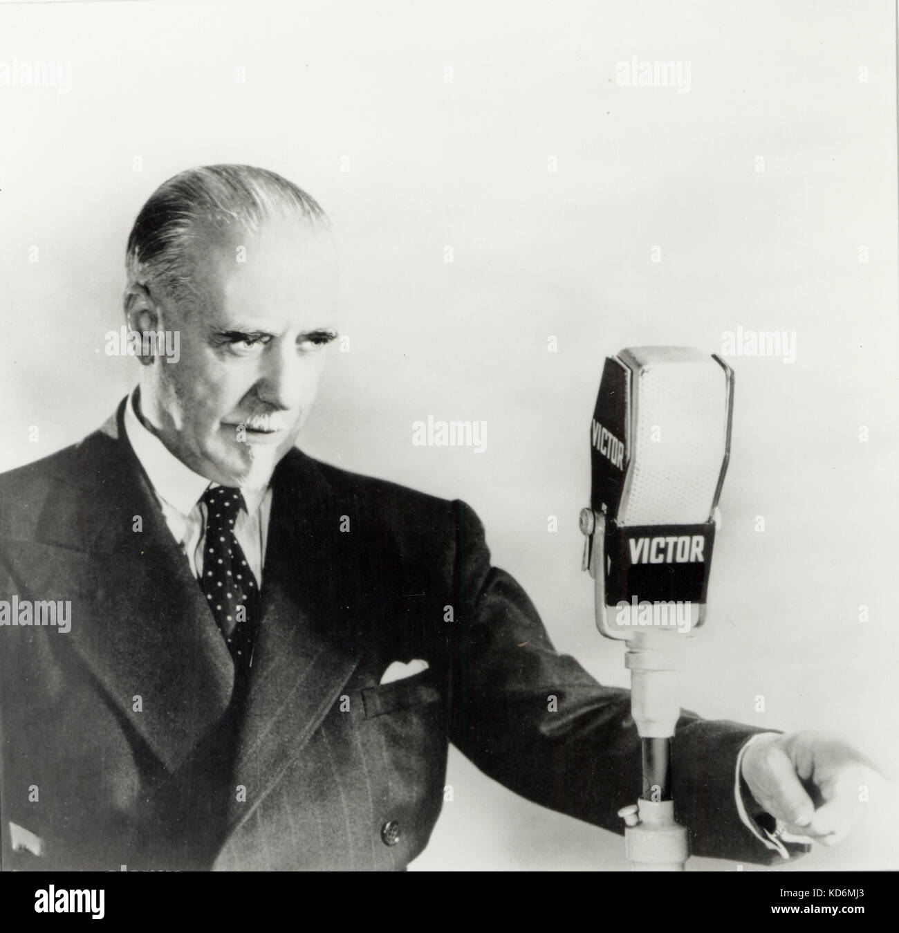 Sir thomas beecham conductor hi-res stock photography and images - Alamy